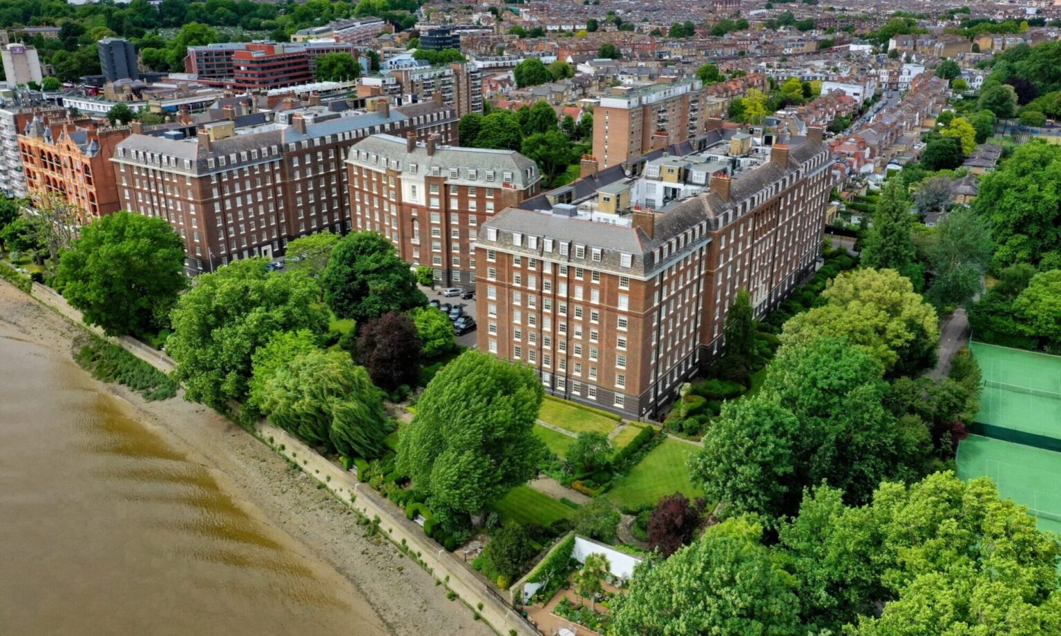 Rivermead Court – SW6